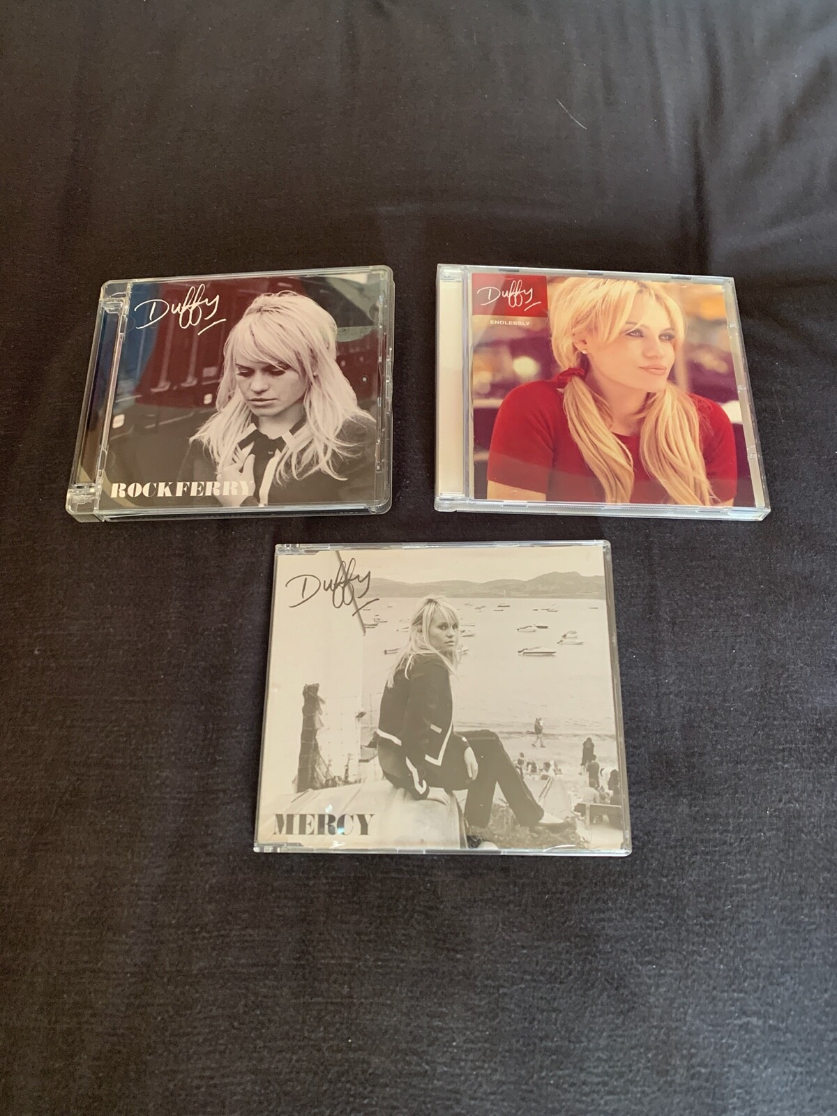 JOB LOT: Duffy x2 CD albums, x1 single inc. Rockferry, Endlessly and ...