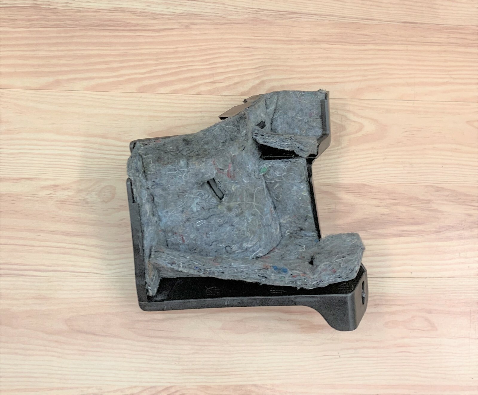 MERCEDES C CLASS C203 PETROL 1.8 BOOT LID TAILGATE COVER TRIM ...