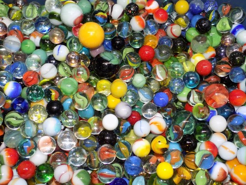 Mixed Lot 55 Assorted Old Vintage To Modern Colorful Glass Marbles ...