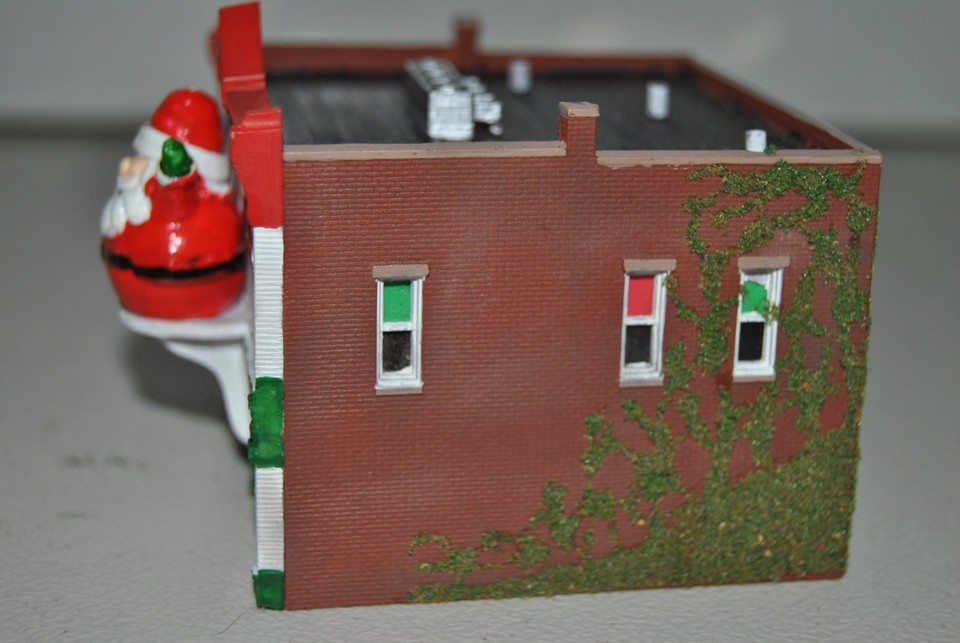 N SCALE CHRISTMAS WORLD BUILT BUILDING | eBay