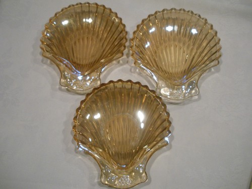 3 VINTAGE MARIGOLD CARNIVAL GLASS CLAM SHELL DISH | eBay