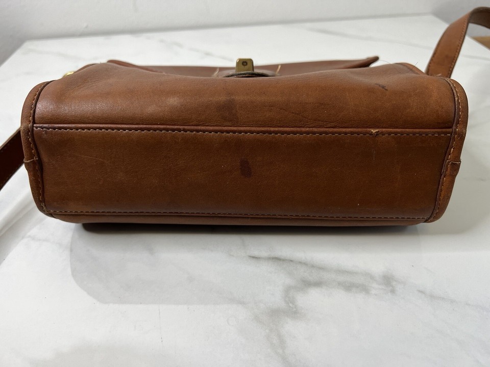 Vintage Coach Devon CrossBody British Tan Leather Shoulder Bag 9908 In ...