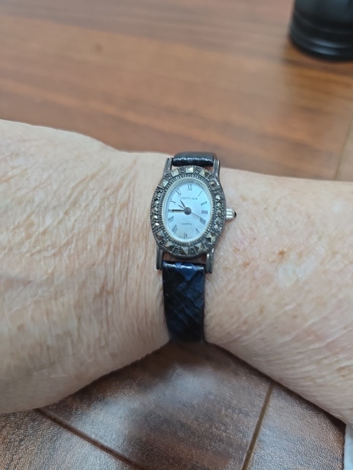 Judith Jack Womens Sterling Watch MOP Face Marcasite Leather VTG Lizard ...