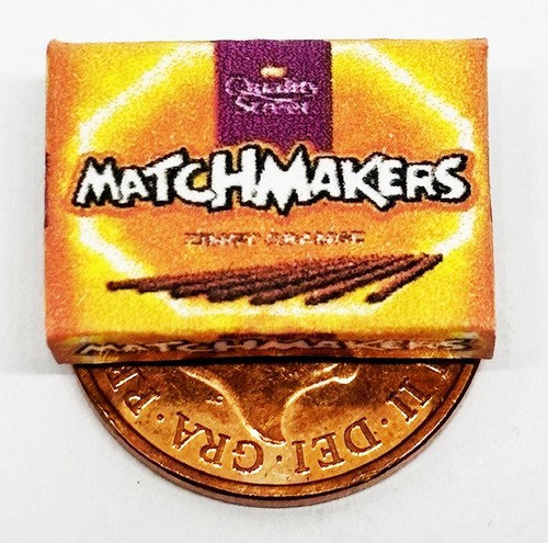 Maison de Poupées Boîte De Chocolats Paquet 1:12 Échelle Miniature Food ...