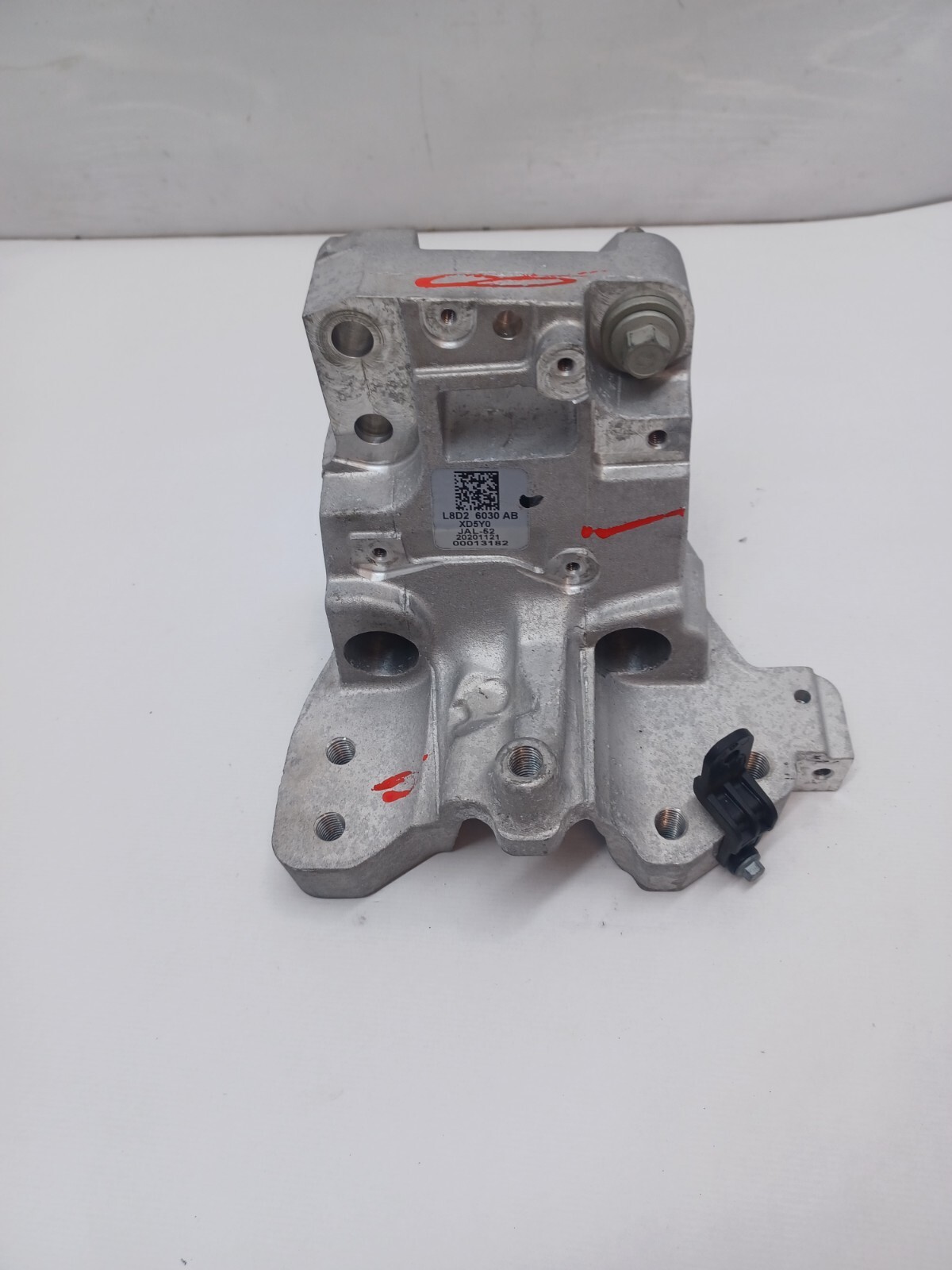 2021 LAND ROVER RANGE ROVER EVOQUE L551 Engine Mount OEM L8D2-6030-AB ...