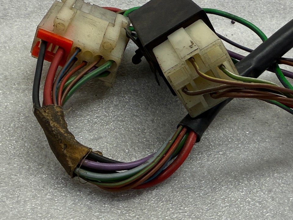 BMW E30 Ignition Switch Connector with Pigtail Harness & Seatbelt Relay ...