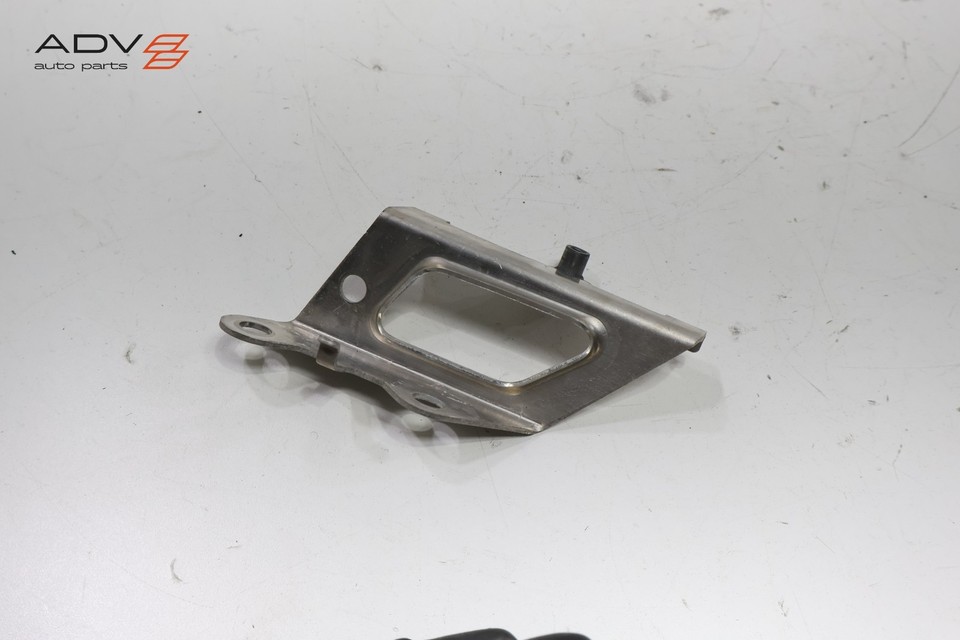 2014 - 2020 BMW i8 I12 COOLANT OVERFLOW RESERVOIR TANK BRACKET OEM | eBay