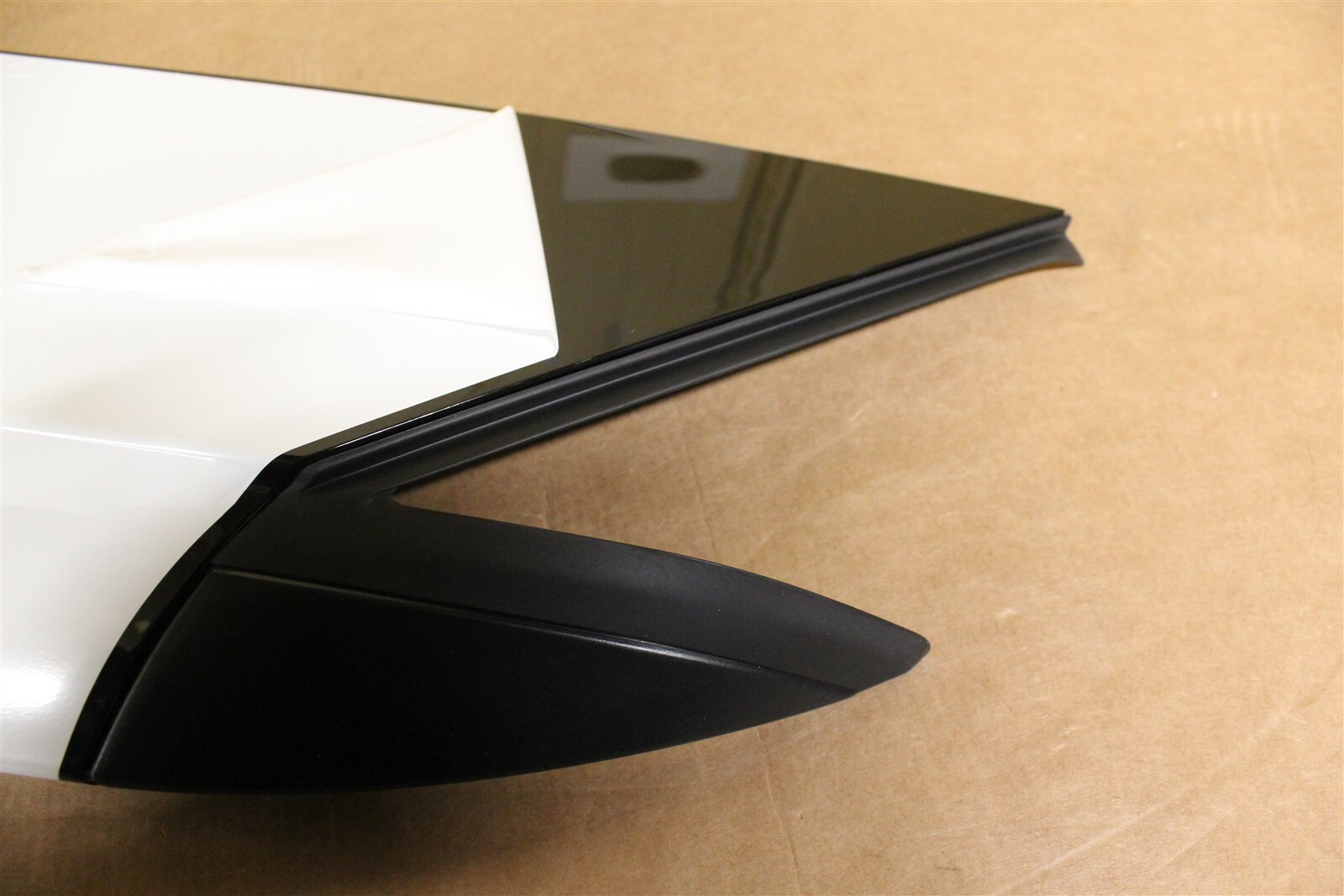 LR078312 External Moulding New genuine Jaguar Land Rover part (see item ...