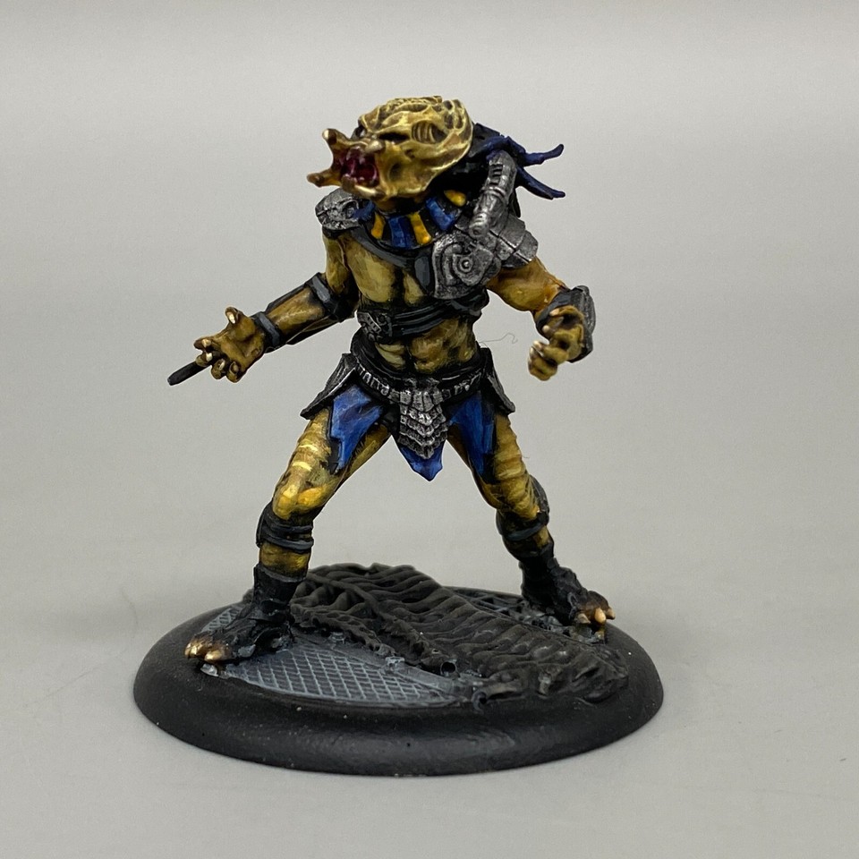 BERSERKER PREDATOR AVP THE HUNT BEGINS ALIENS VS PREDATOR PRODOS ...