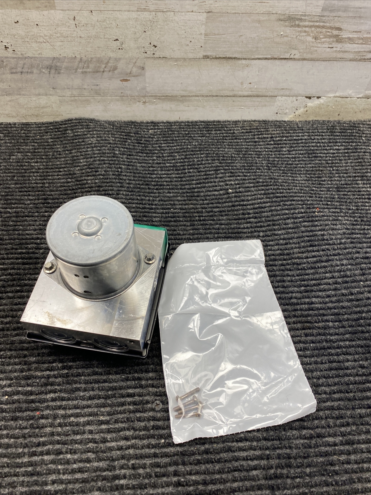 Ec3z-2c215-a+Genuine+Ford+ABS+Control+Valve for sale online | eBay