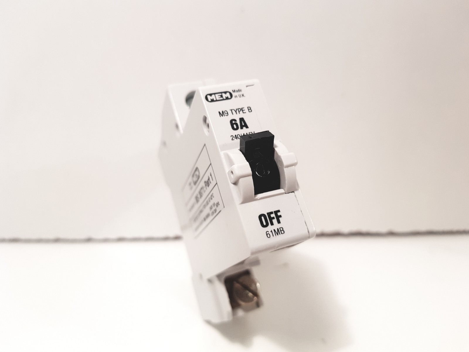 MEM MEMSHIELD 1 MCB CIRCUIT BREAKERS M9 6A 10A 16A 20A 32A TYPE 2, 3, 4 ...