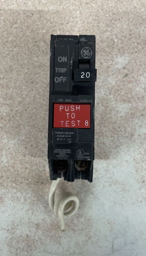 GE THQL1120GF 120V Single Pole 20 Amp GFCI Breaker CHIPPED | eBay