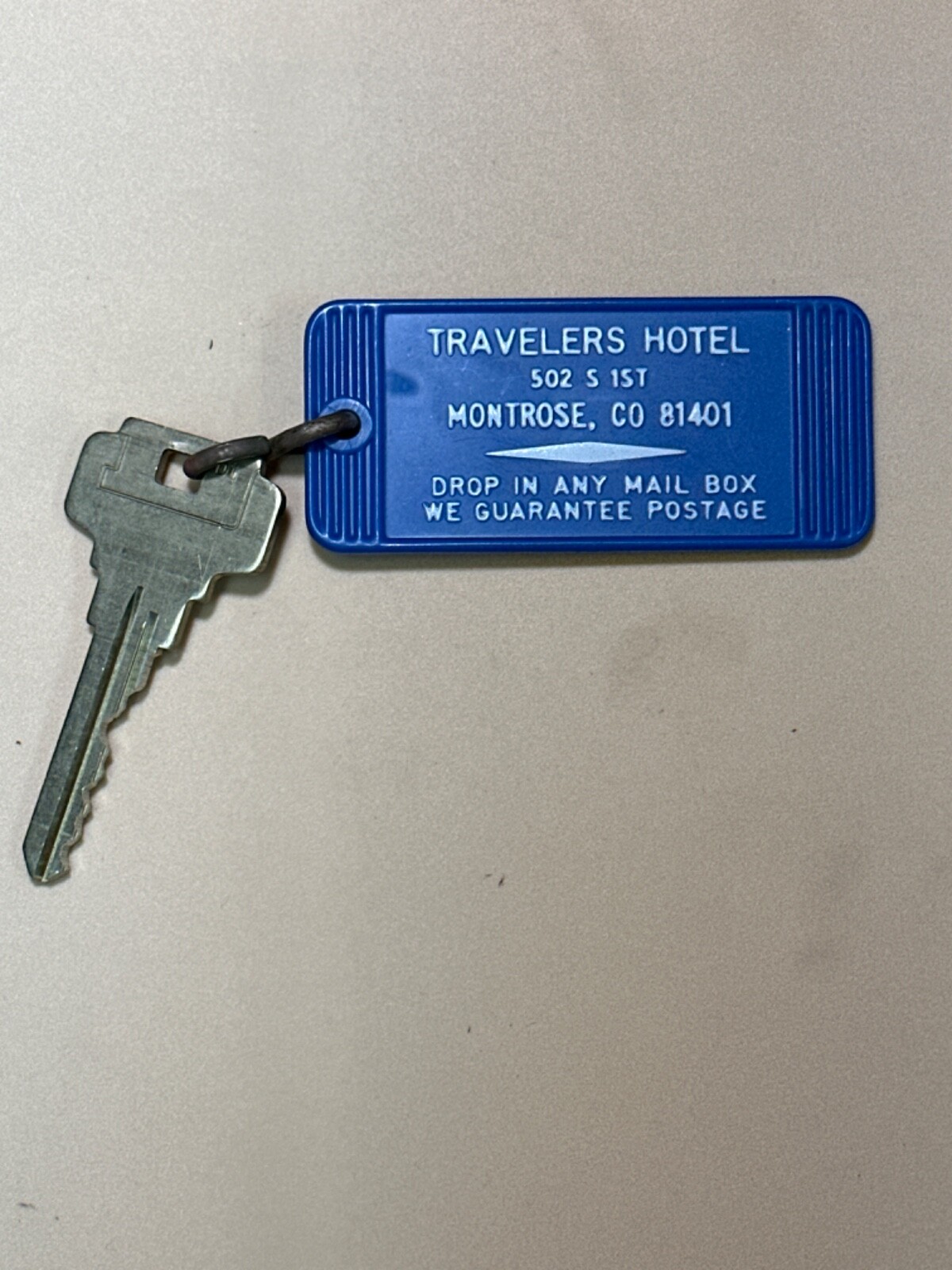 "Travelers Hotel" Motel Room Key Fob & Key Montrose Colorado #12 | eBay