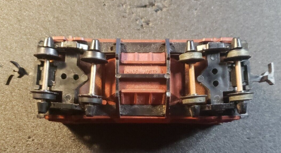 AHM Austria HO Union Pacific UP 1369 Single Bay Mechanical Hopper(C9B3 ...