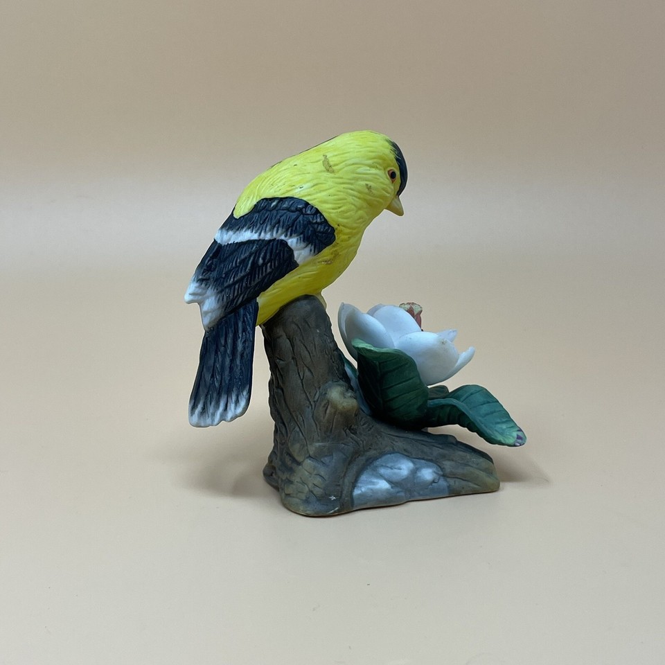 Vintage Porcelain Bird Figurine American Goldfinch Ceramic, Magnolia ...