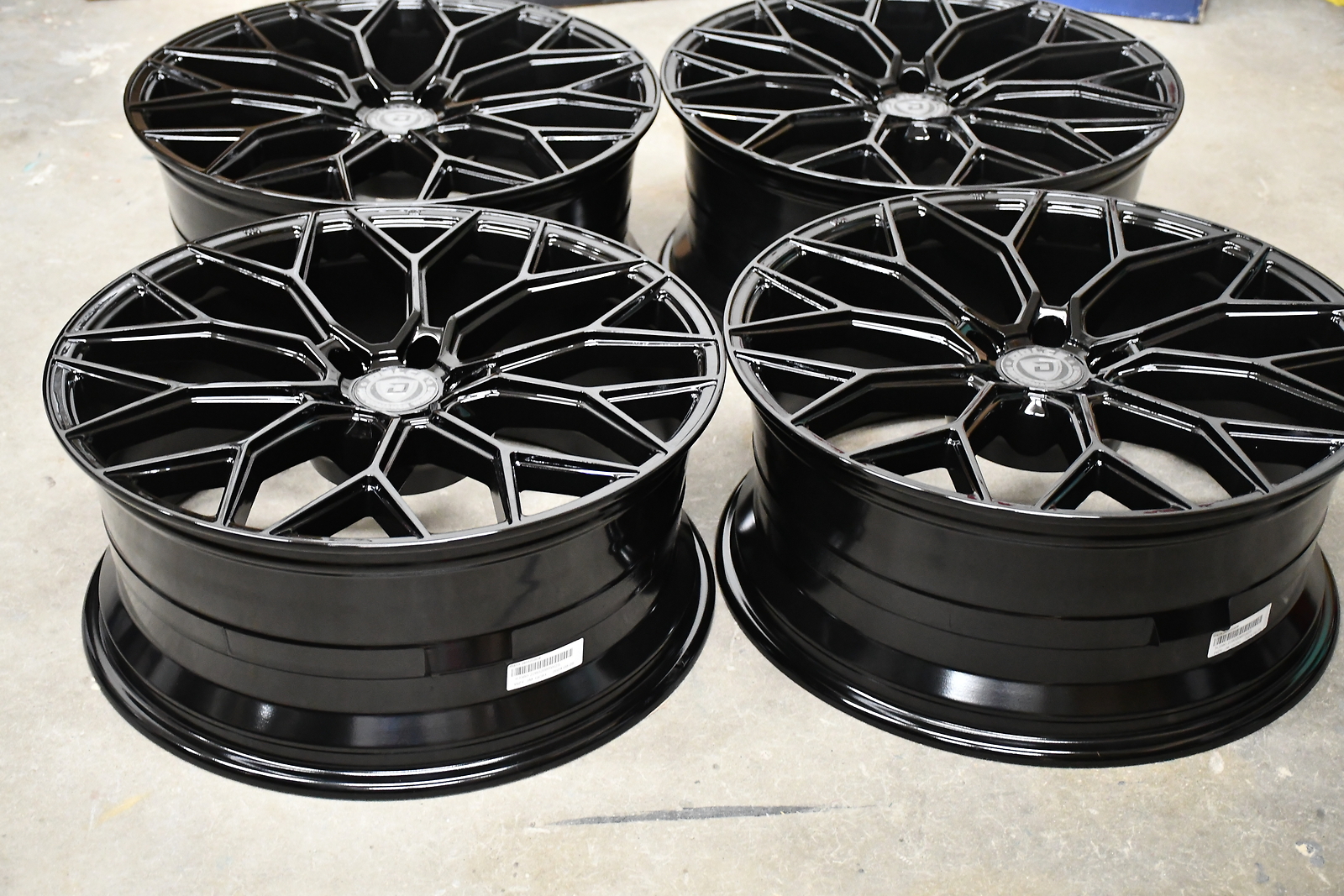 Set 4 20x8.5 Dolce Pista Gloss Black Wheels 5x112 28mm Rims | eBay
