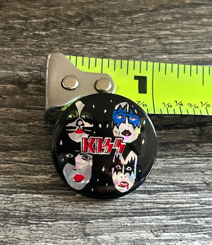 KISS BUTTON Pin Badge Dynasty Album Cover Faces PRISM Prismatic 1 ...