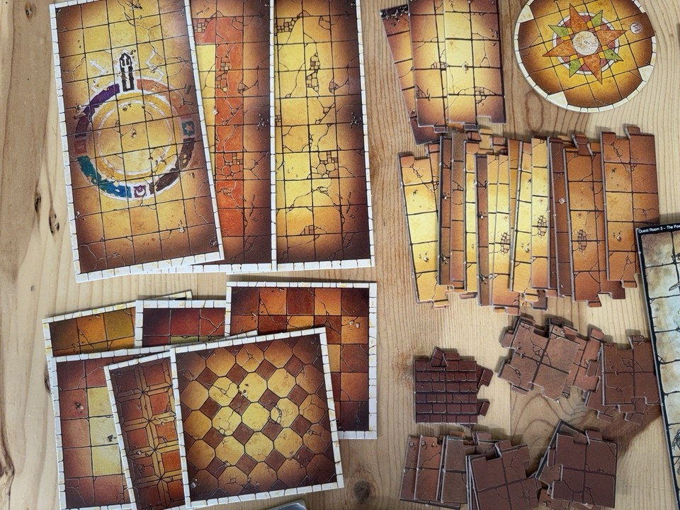 Advanced Heroquest Board Game 1990 + Terror in Dark and extra room ...