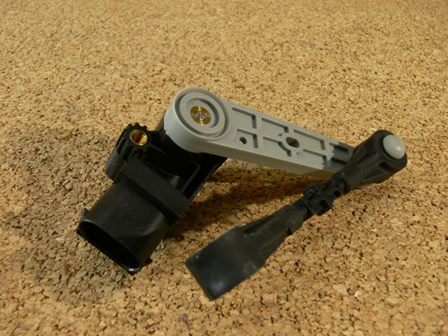 GENUINE LAND ROVER FRONT SUSPENSION HEIGHT SENSOR RANGE ROVER SPORT ...