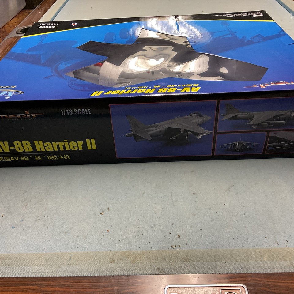 Merit US AV-8B Harrier II Fighter Model Plane 60032 Red Tail Variant ...