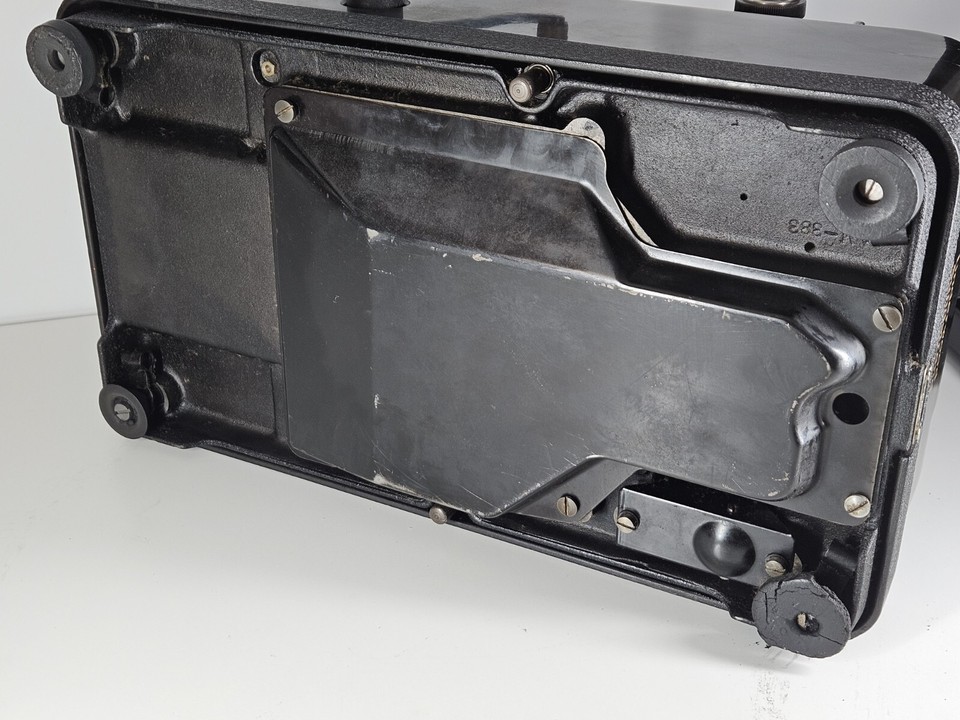 1948 Vintage Underwood Sundstrand Adding Machine with Art Deco Design ...