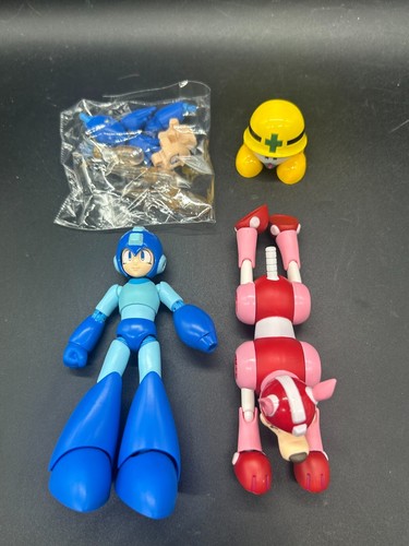 BANDAI D-Arts Megaman, Rush & Mettaur Rockman PVC Action Figure No box ...