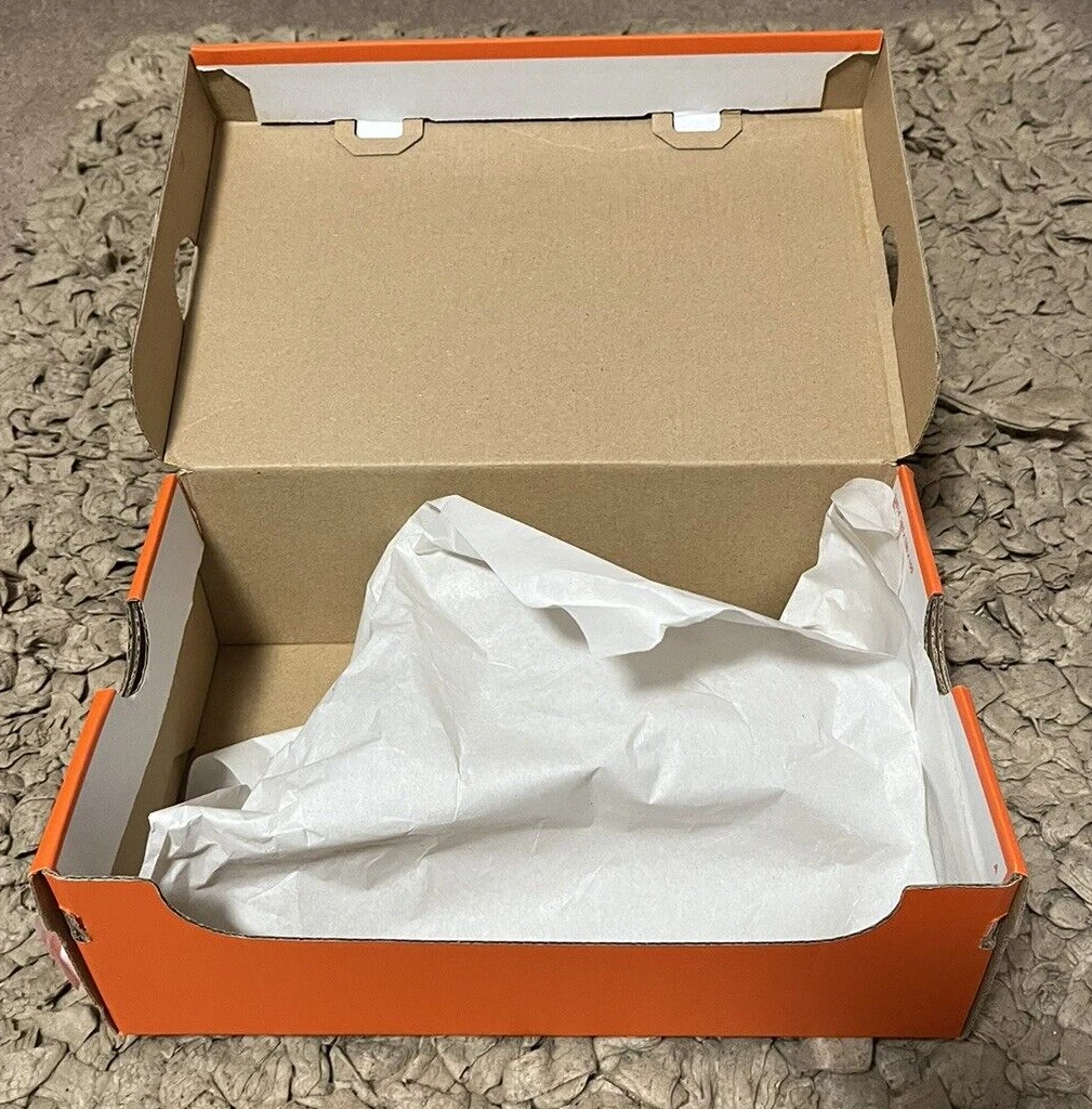 Open Shoe Box