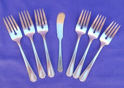 VINTAGE 1932 SENATE SILVER PLATE JEAN PATTERN SALAD FORKS - BUTTER ...
