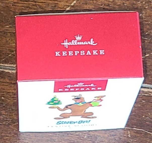 Hallmark Keepsake 2025 Scooby Doo! FESTIVE SCOOBY Christmas Tree ...