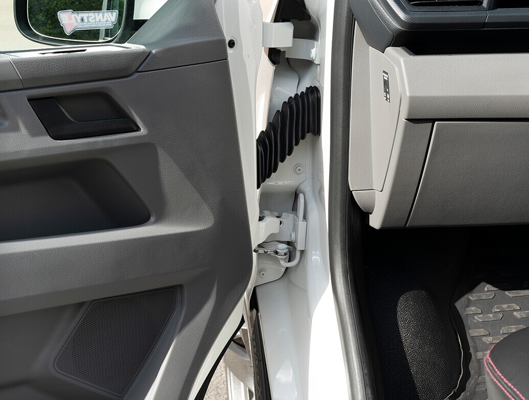 FOR VW T6 TRANSPORTER 15-19 GENUINE VW FRONT LOWER DOOR HINGE LEFT N/S PASSENGER | eBay UK