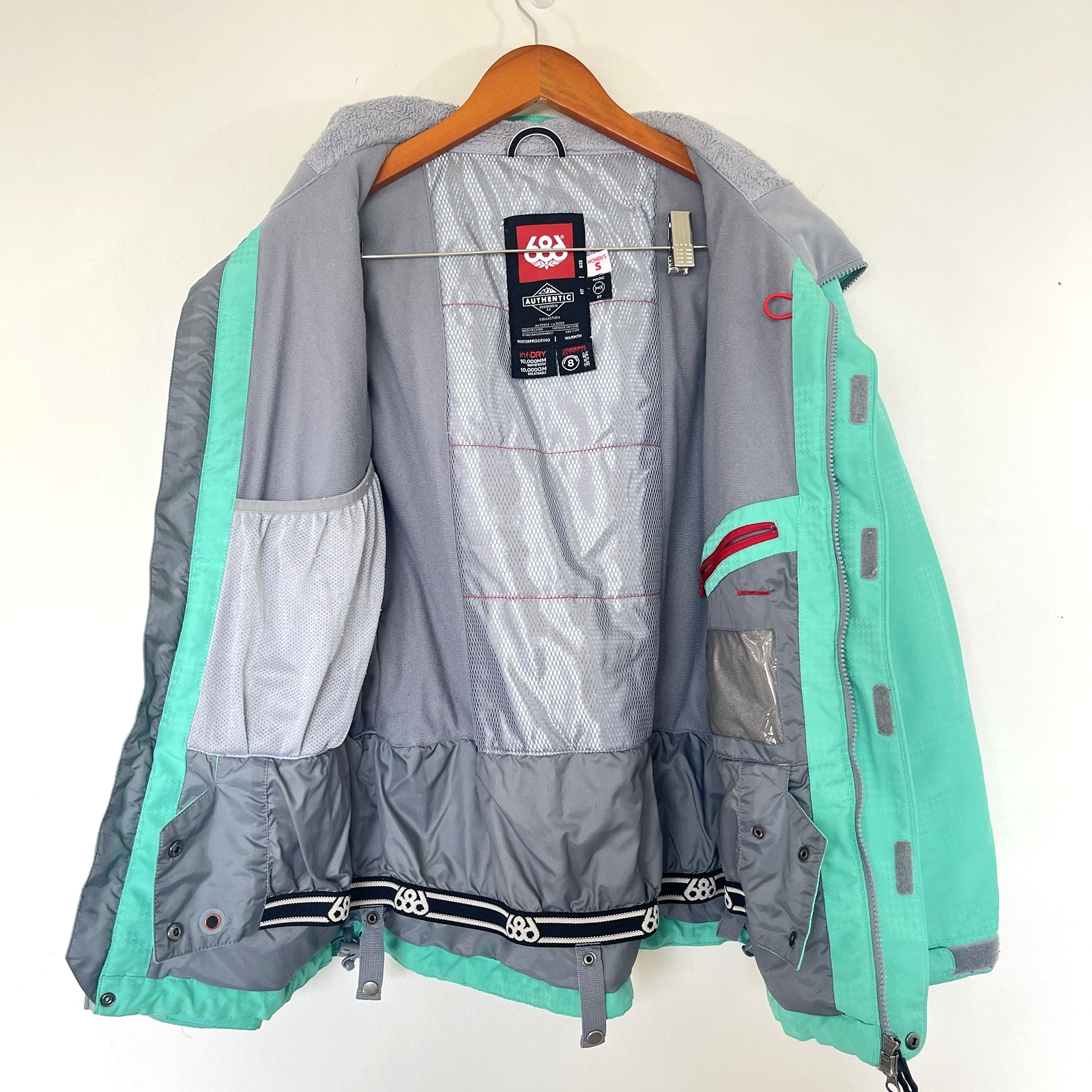 686 Womens Snowboard Ski Jacket S Seafoam Teal InFiDry 10K Waterproof 8 ...