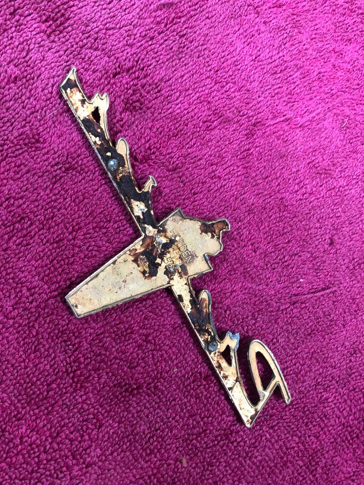 1962-64 HOLDEN EJ EH PREMIER Name Badge Front Guard | eBay Australia