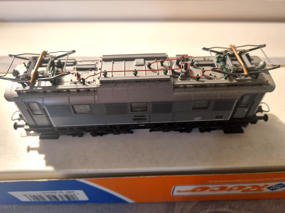 ROCO GERMAN Deutsche Reichsbahn 4/4 ELECTRIC LOCOMOTIVE E44 106 (BOXED ...