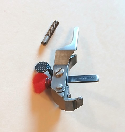 Singer 66 99 185 Sewing Machine Bobbin Lift Case Position Bracket 32664 ...