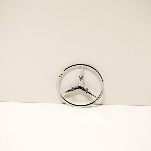 New Genuine Mercedes-Benz W124 W202 Rear Boot Trunk Lid Badge Star ...
