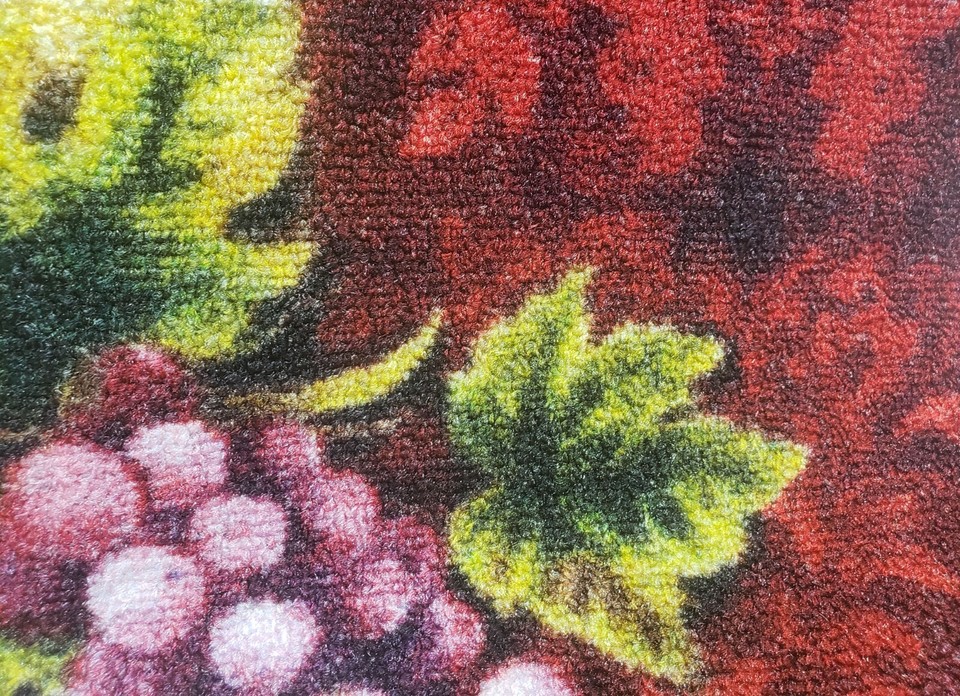 SET OF 2 PRINTED KITCHEN RUGS (18"x30")&(20"x40") WINE & GRAPES ...