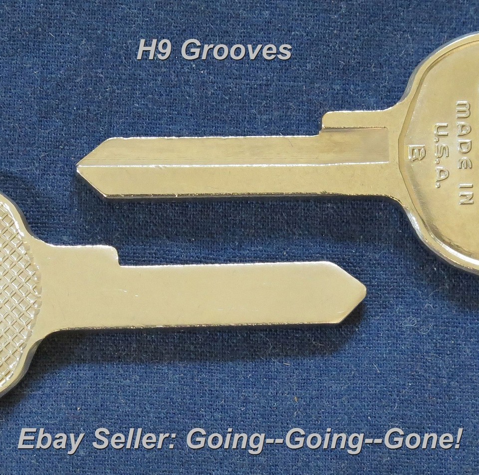 SET ORIGINAL LINCOLN MERCURY KEY BLANKS IGN / TRUNK + NICE LEATHER KEY ...