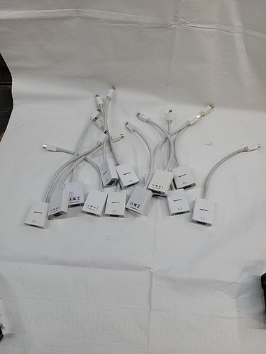 Lot Of 13 Amazon Basics Mini Display Port to VGA Adapter Cable Lot | eBay