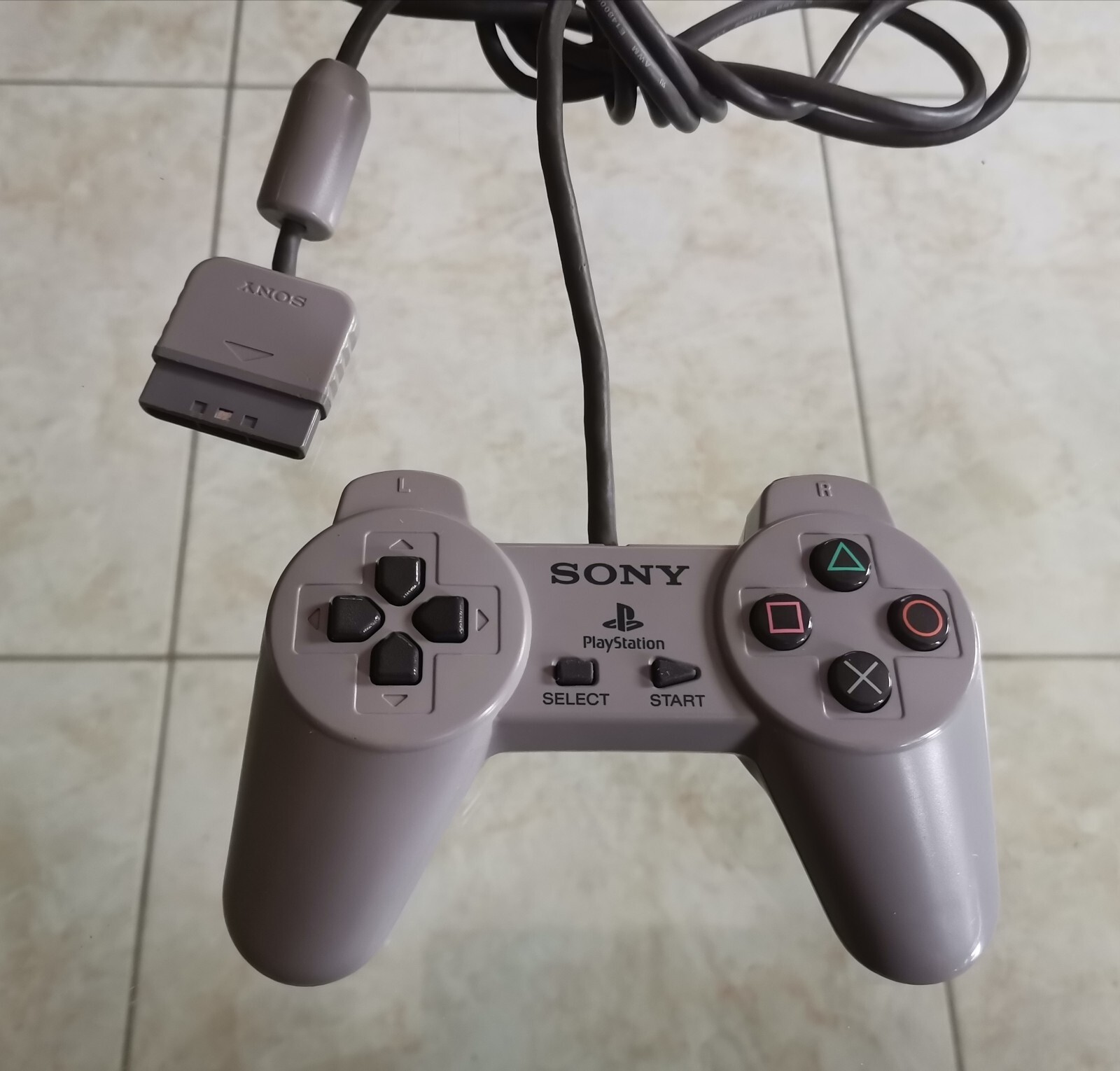 Manette PS1 d'origine : Prix - Photo - Présentation