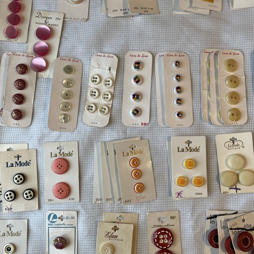 Vintage Buttons Lansing La Petite LaMode Casa De Leon Lot of 90 Packs NOS | eBay
