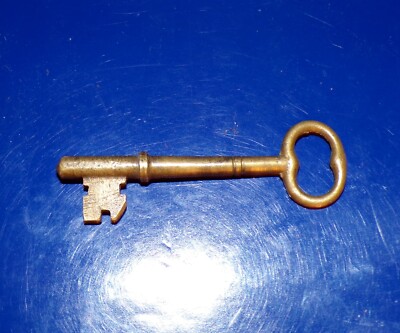 Locks & Keys - Vintage Antique Brass Skeleton Keys