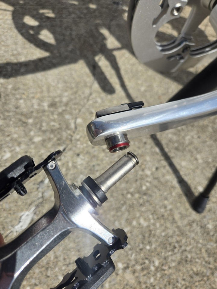 Dahon Mu P11 Folding Bike 20" wheel Shimano Alfine 11 speed hub dynamo ...