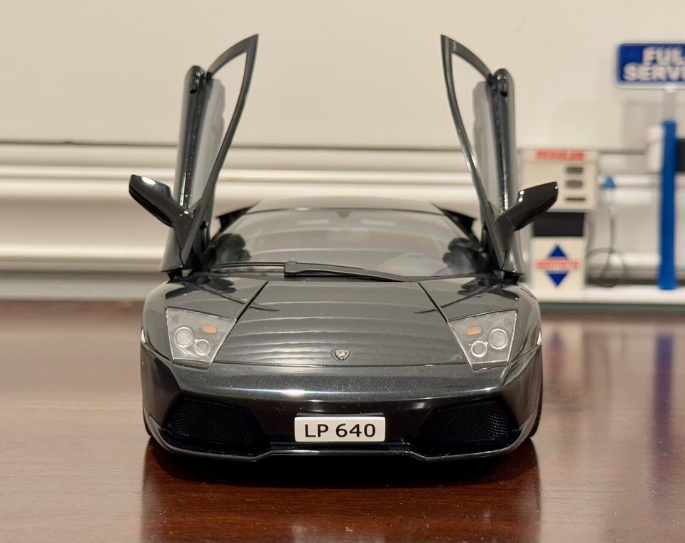 1/18 Lamborghini Murcielago LP640 Dark Gray/Black AUTOart | Very Rare ...