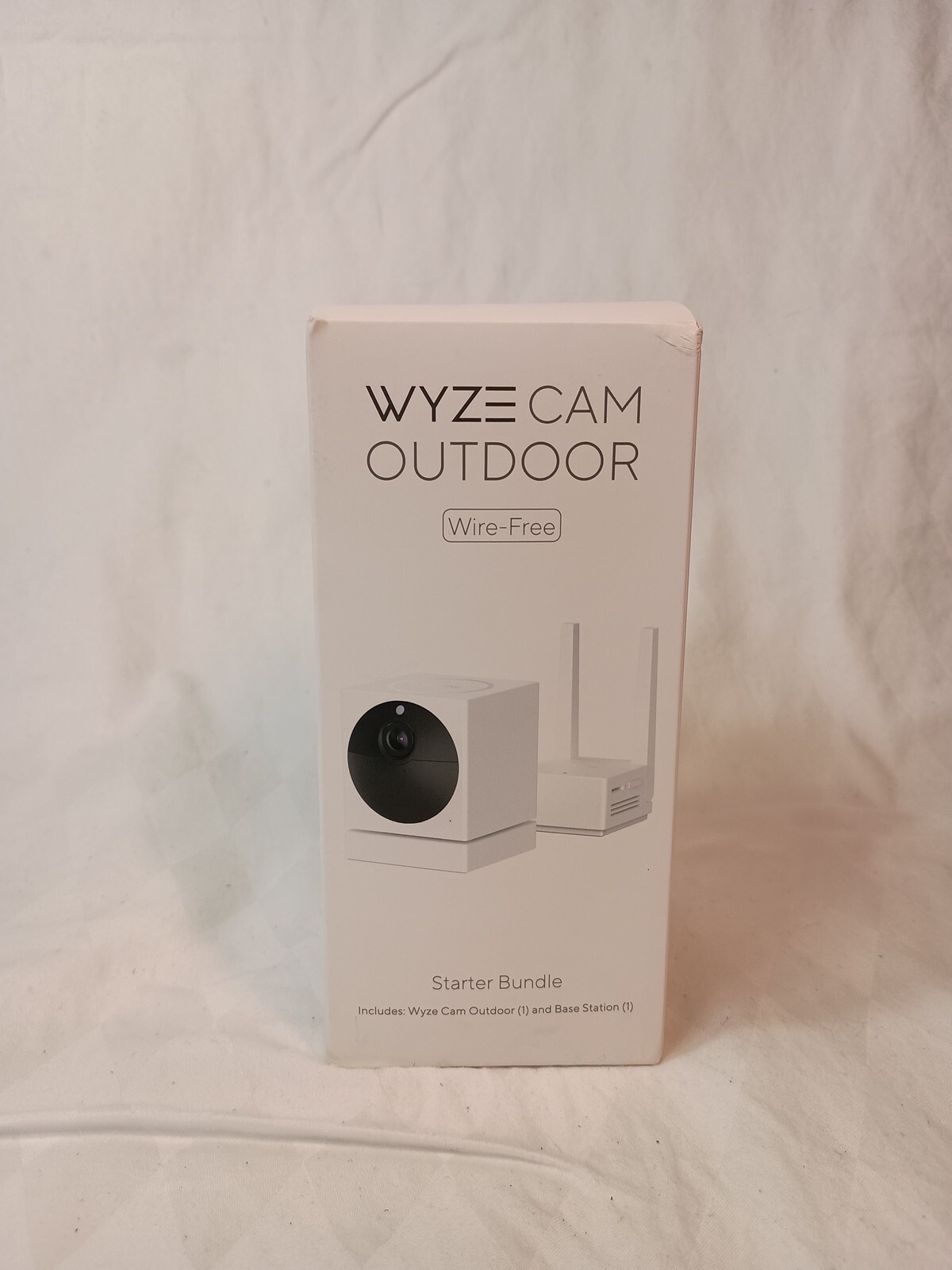 Wyze Cam Outdoor Starter Bundle (includes Base Station and 1 Camera ...
