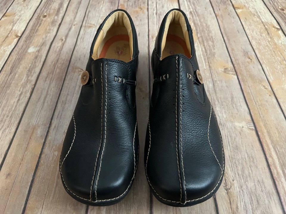 Clarks Womens Shoes Black Leather Slip On Comfort Unstructured Un Loop ...