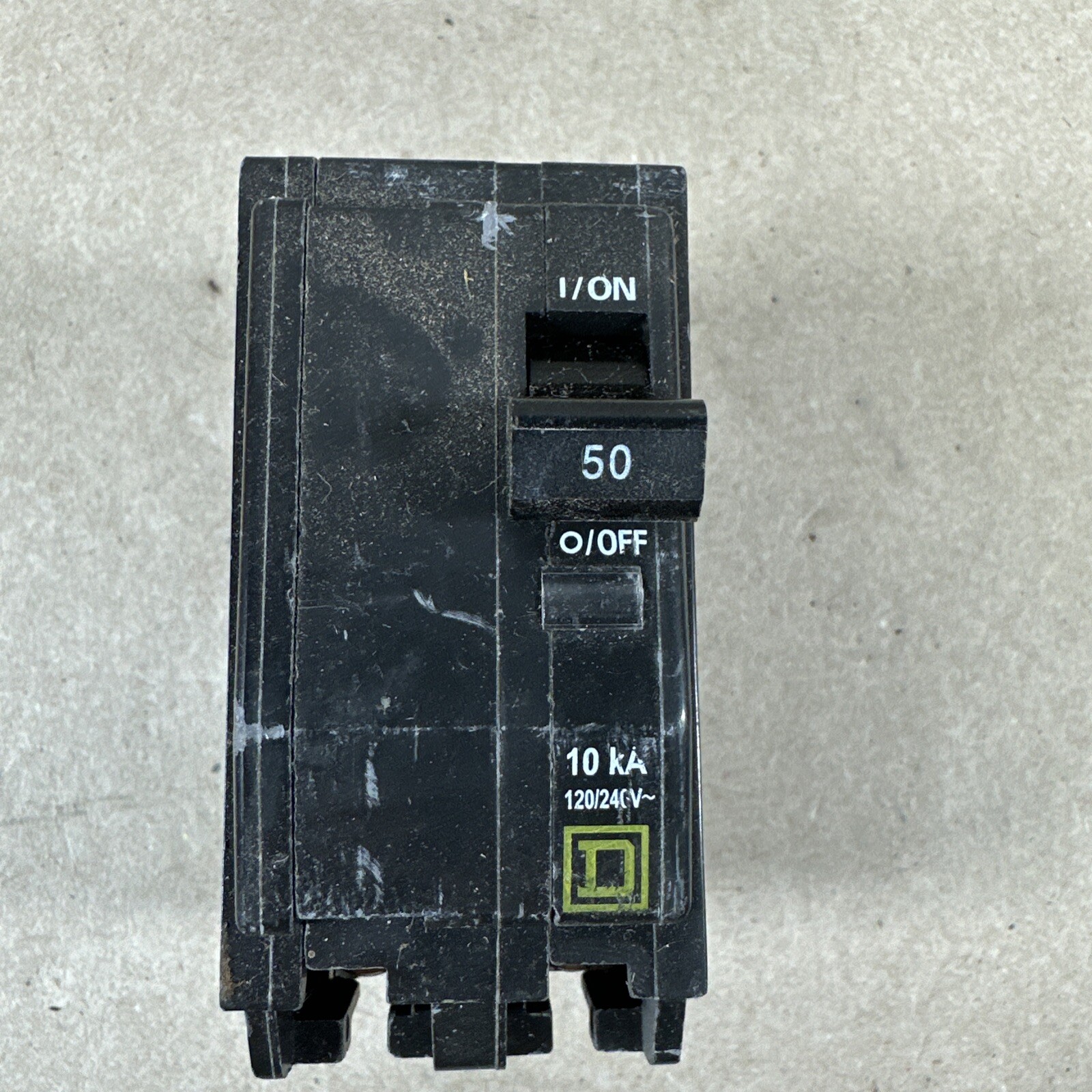 Square D QO250 2-Pole 50-Amp 120/240V Plug-In Circuit Breaker - Yellow ...