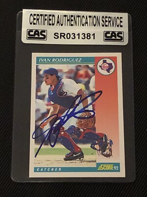 HOF IVAN RODRIGUEZ 1992 SCORE SIGNED AUTOGRAPHED CARD RANGERS CAS ...