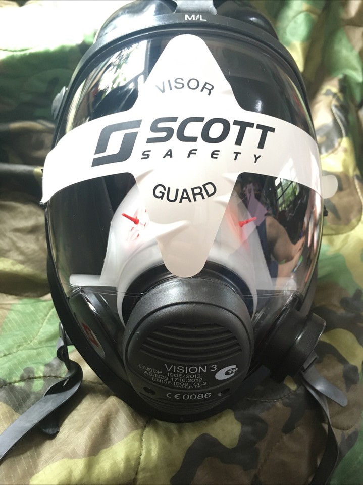 Scott Safety Vision 3 LQF Panoramic Gas Mask Respirator Size M/L EN136 ...