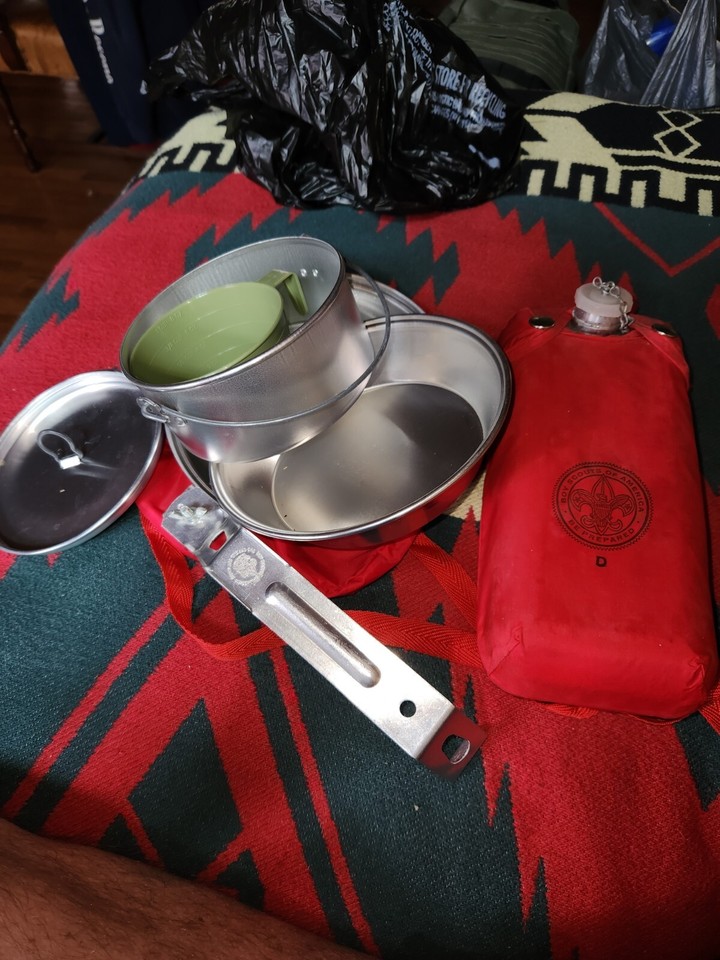 Vintage BOY SCOUT CANTEEN AND MESS KIT MINT. NEVER USED BSA BOY SCOUT ...