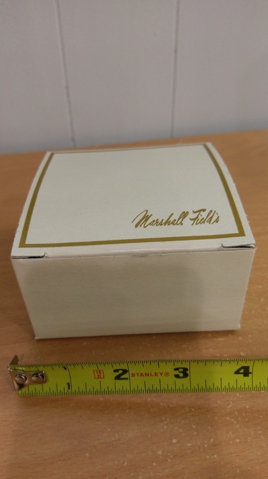 Antique MARSHALL FIELD'S BOX Chicago, Illinois IL rare & collectible ...